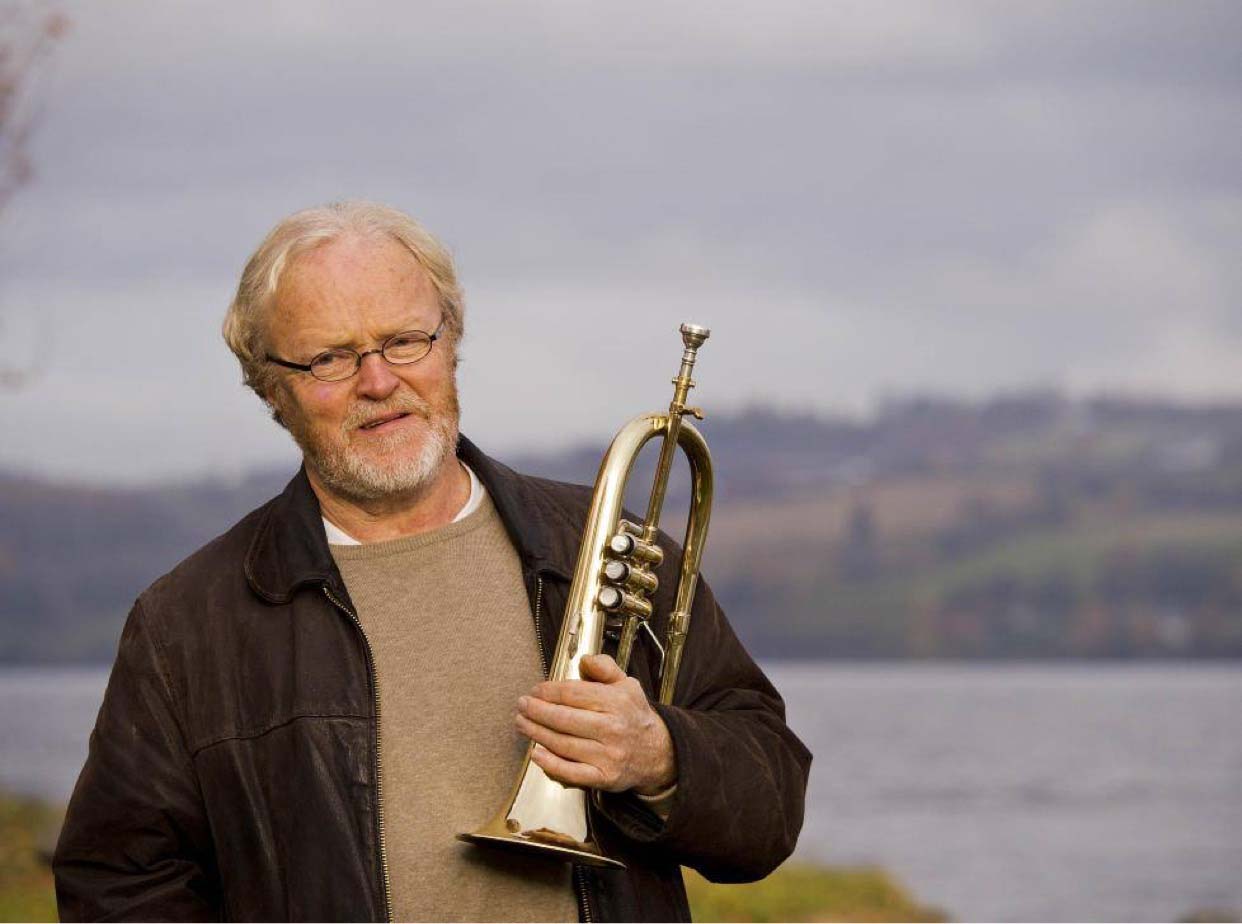 'n Sigbjørn og'n Viggo akterutseilt på Eina - Totens Blad