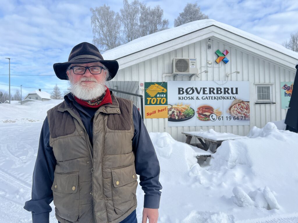 Gir ikke slipp på Bøverbrukiosken, åpner igjen med ny vri - Totens Blad